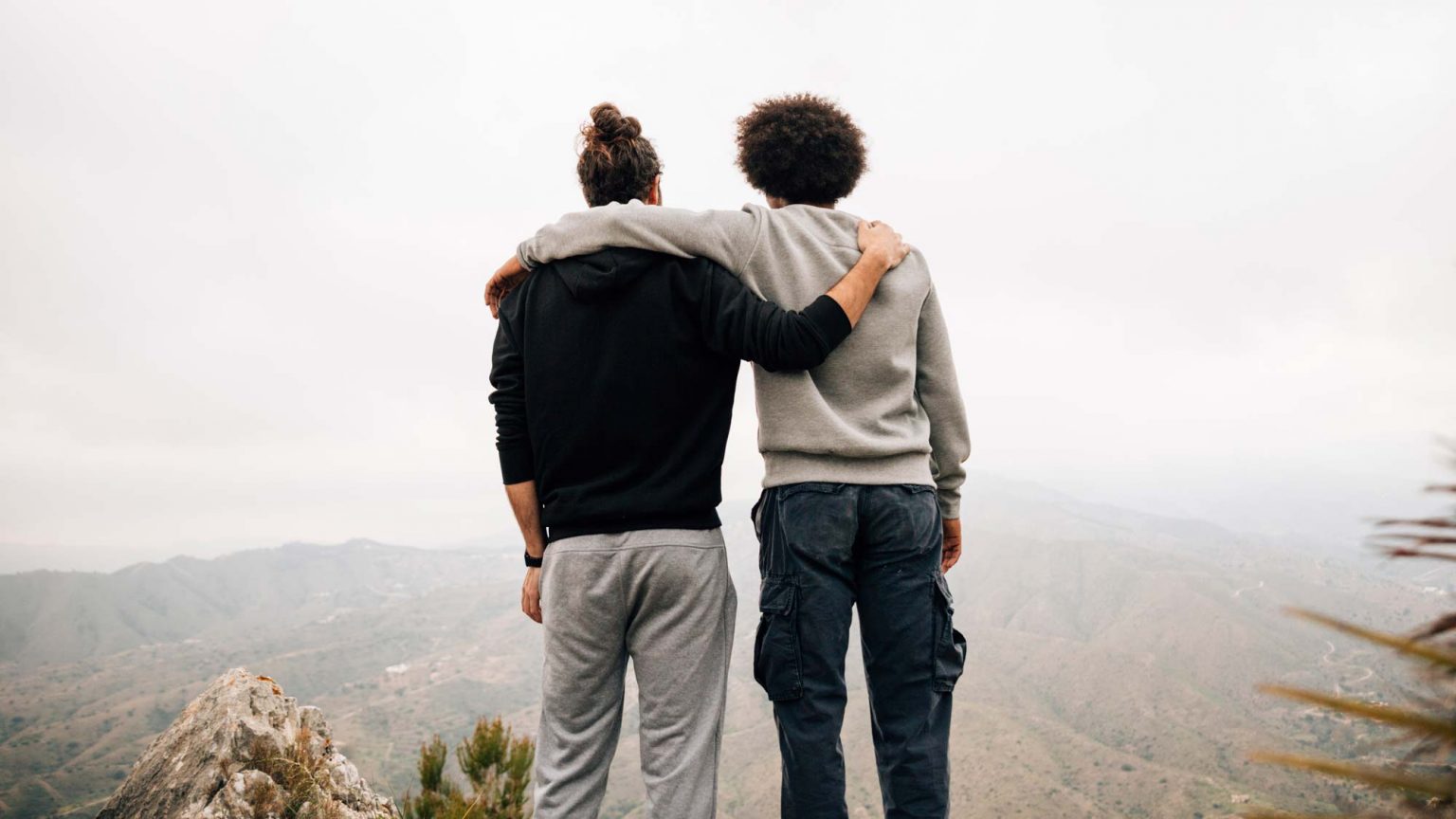 Die 7 Geheimnisse einer guten Freundschaft - Brain Food Magazin – lebe ...